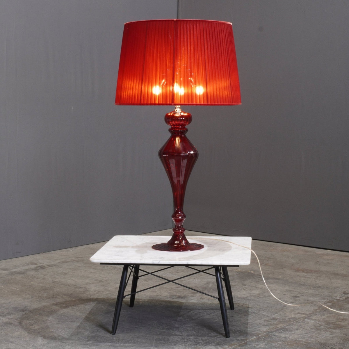 Fendi Casa Red Murano Table Lamp – REHAUS