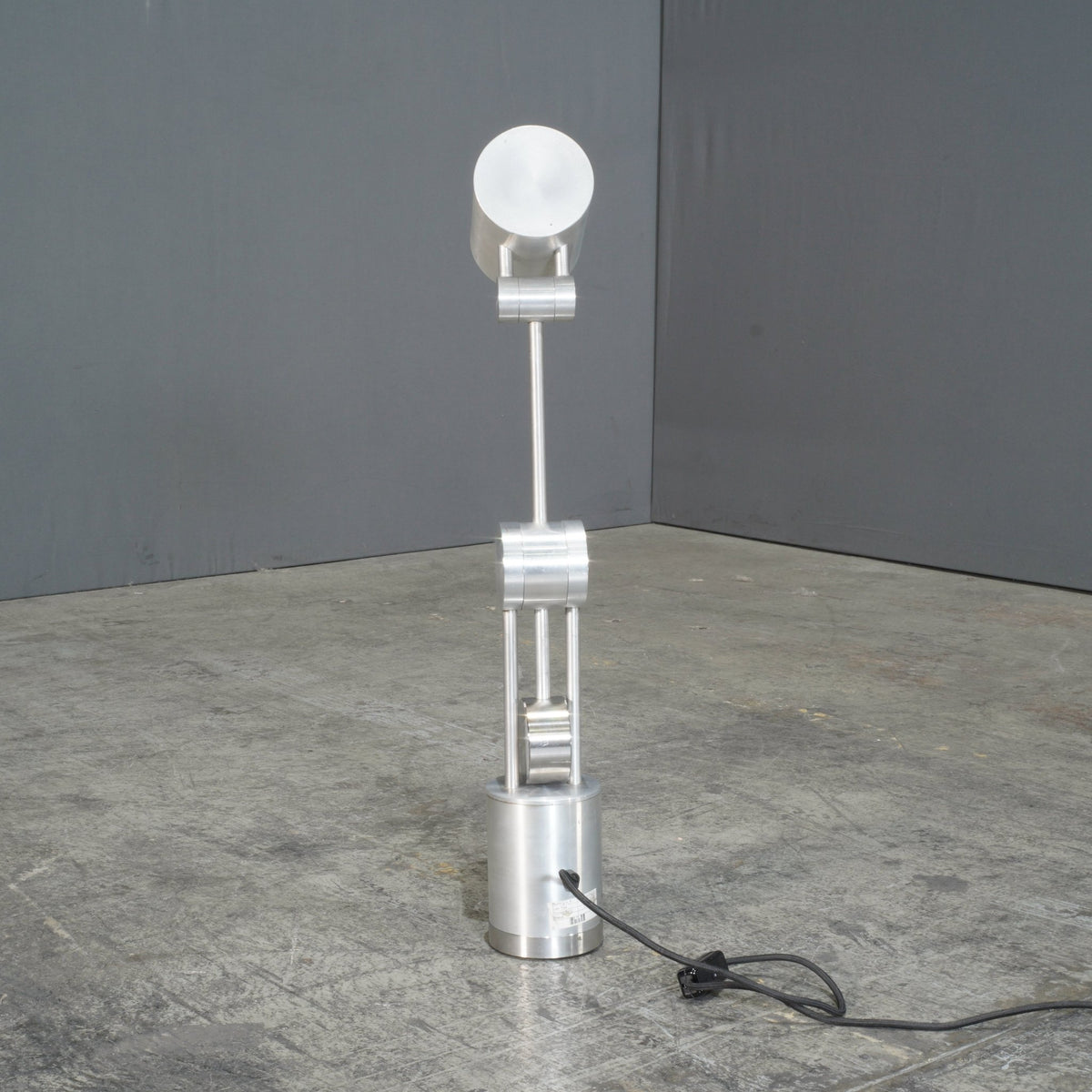 OBE Camden Desk Lamp by Tom Dixon – REHAUS