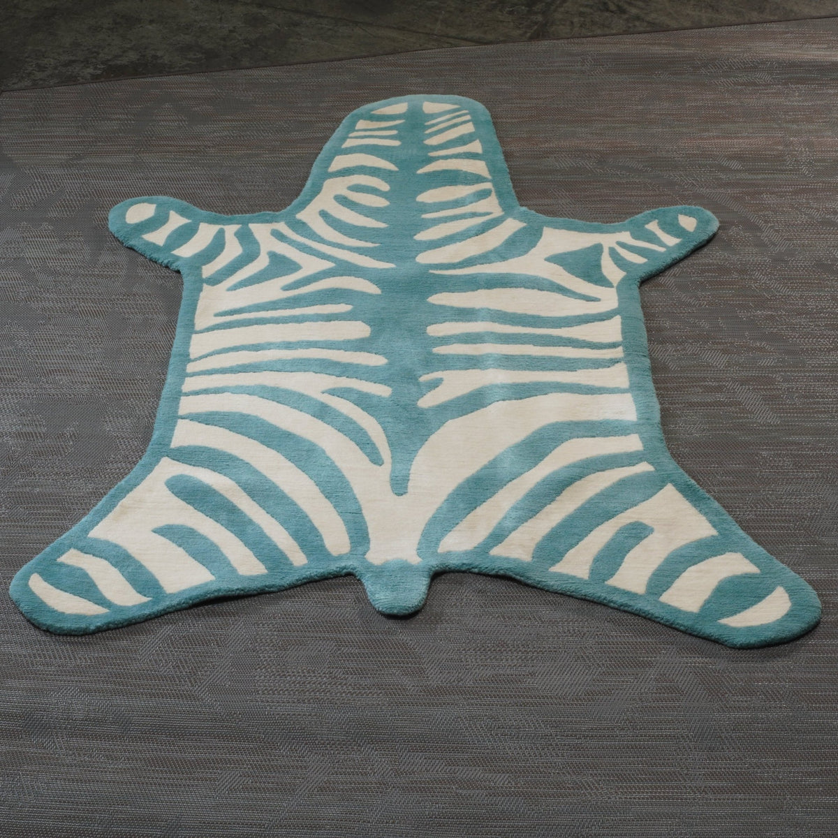 Small Blue and White Bespoke Zebra Rug – REHAUS